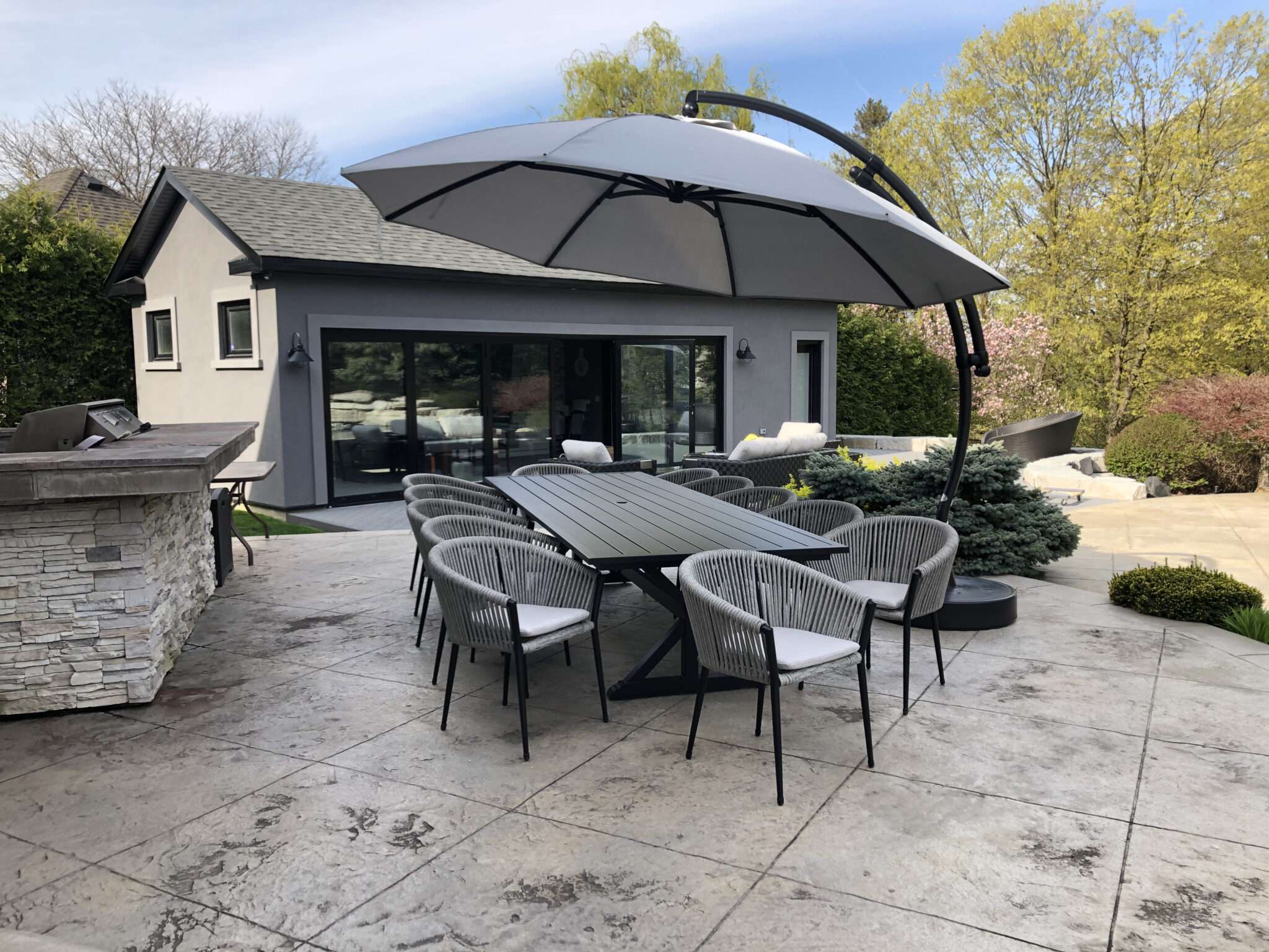 Harbour 'X Base' Rectangular Dining Table