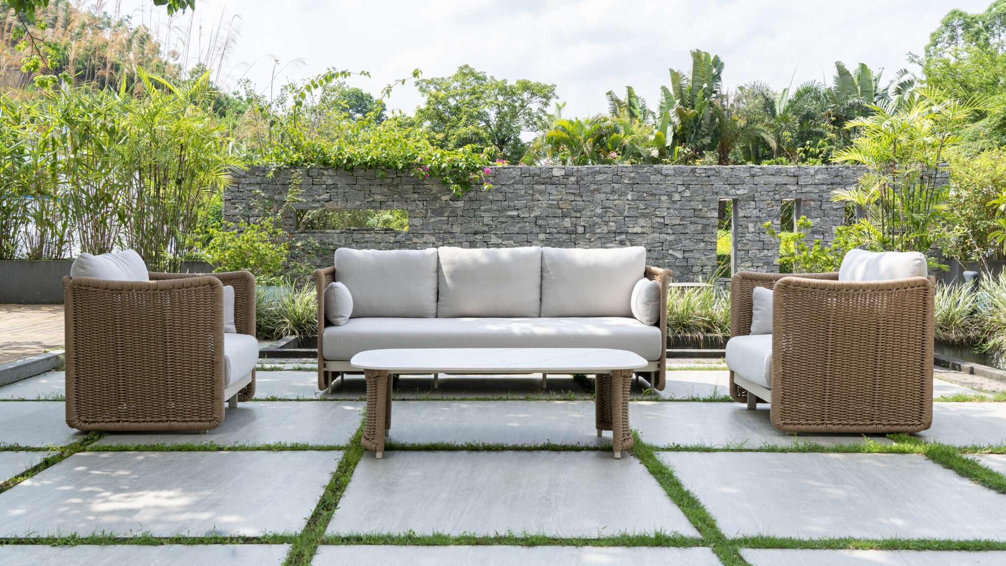 Protégé Casual Outdoor Patio Furniture - Castelle Conversation Set